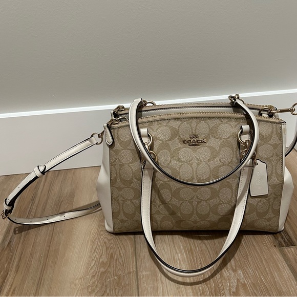 Coach | Bags | Coach Cream Signature Leather Purse | Poshmark